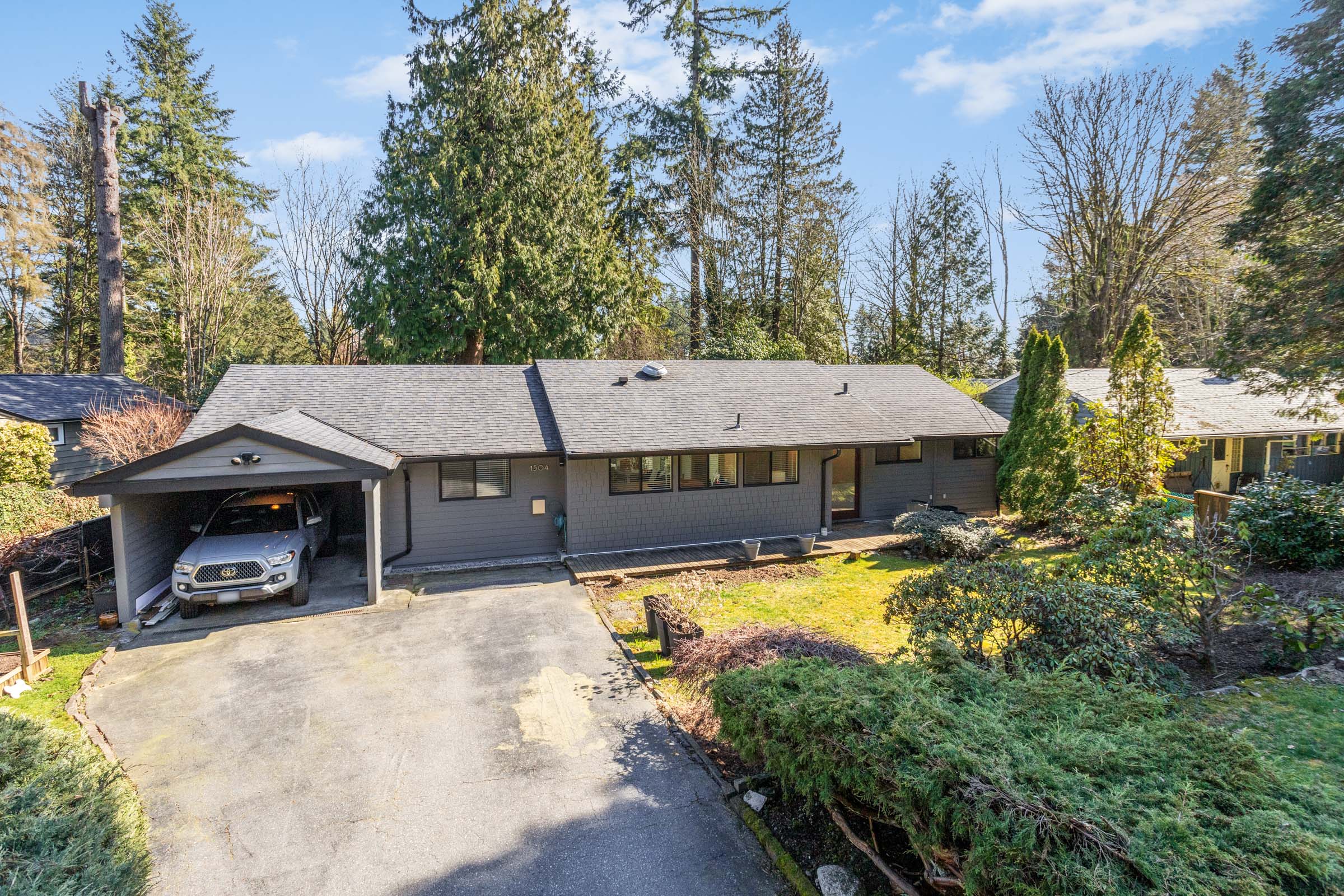 1504 Appin Road, North Vancouver, BC