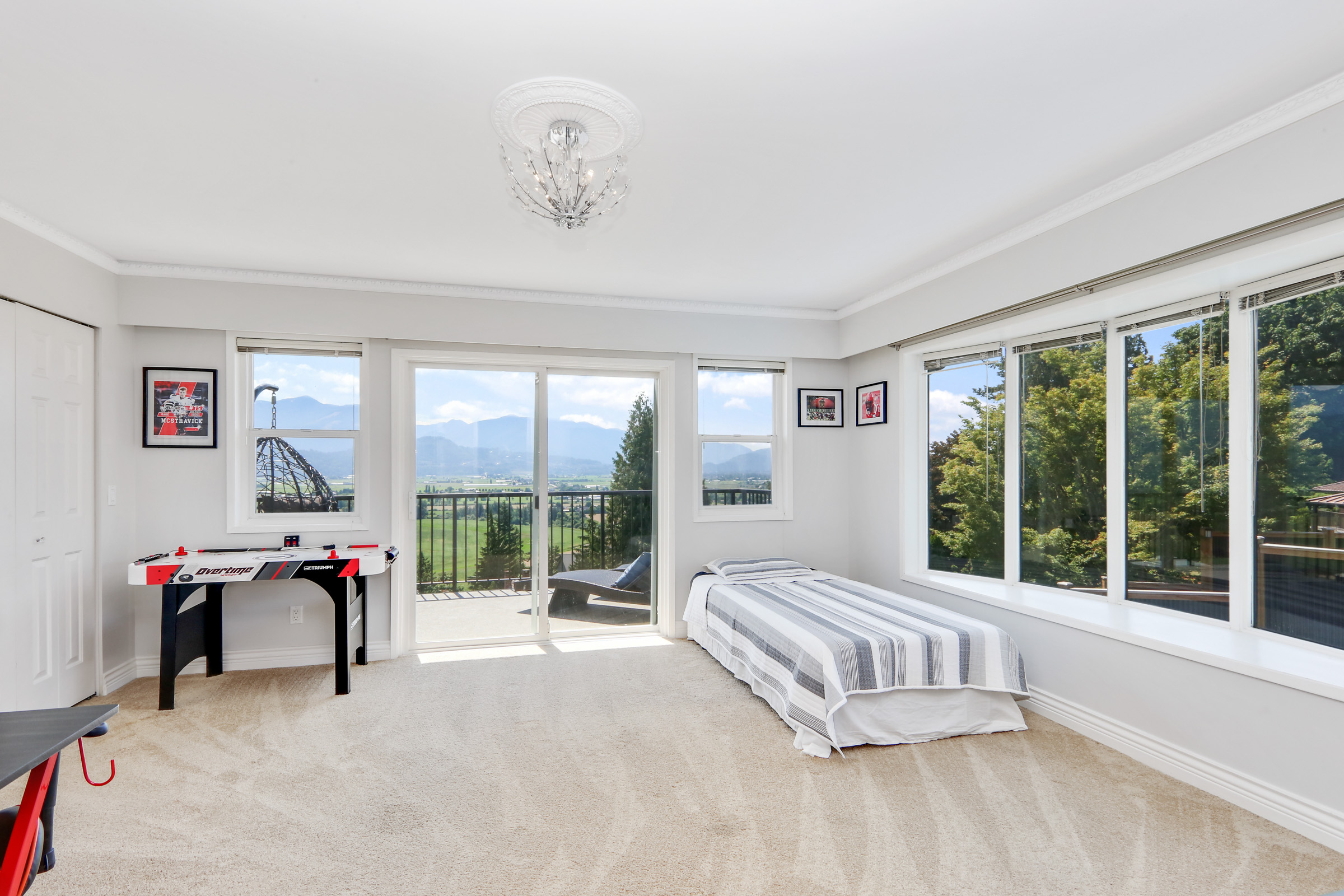 10002 Falcon Cres, Chilliwack, BC