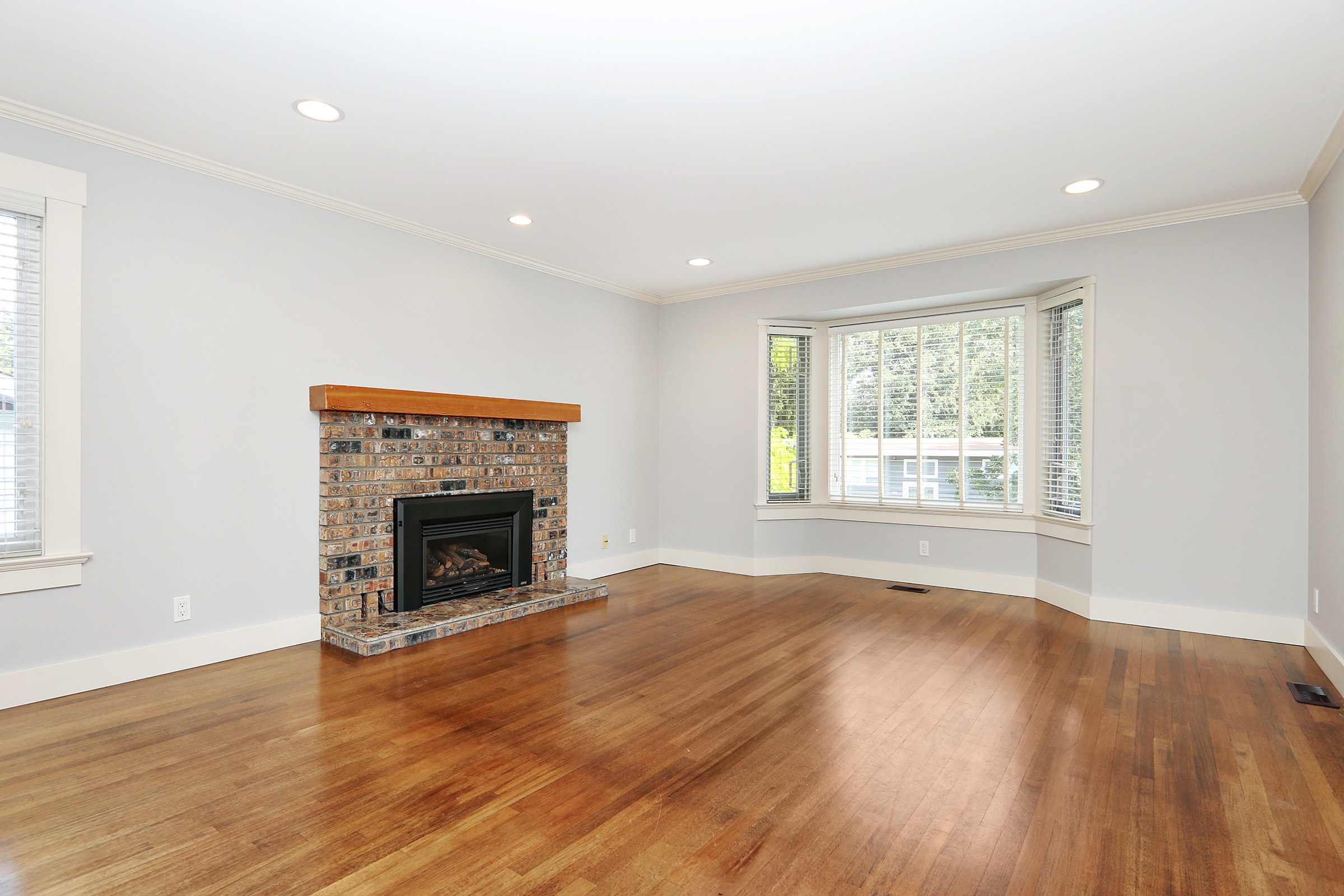 34220 Larch St, Abbotsford, BC