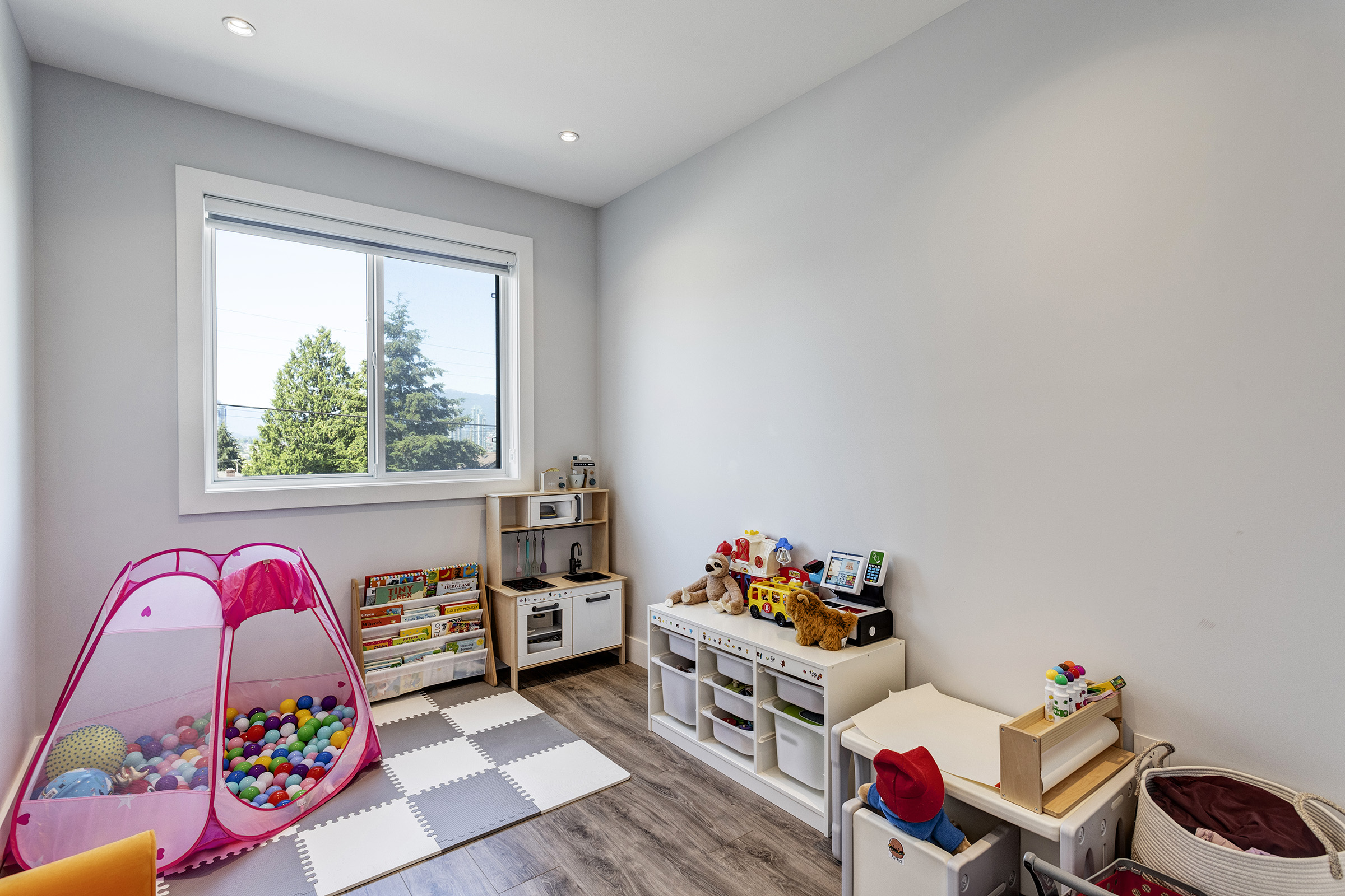 4078 Nithsdale Street, Burnaby, BC